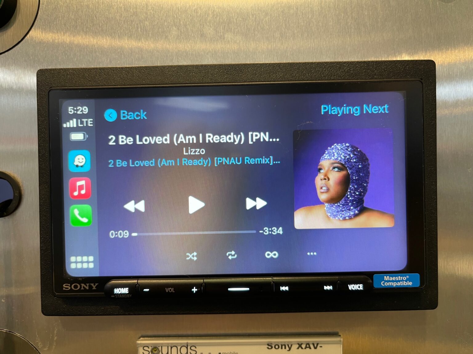 Sony XAV-AX6000 vs XAV-AX4000 Review - Car Stereo Reviews & News ...