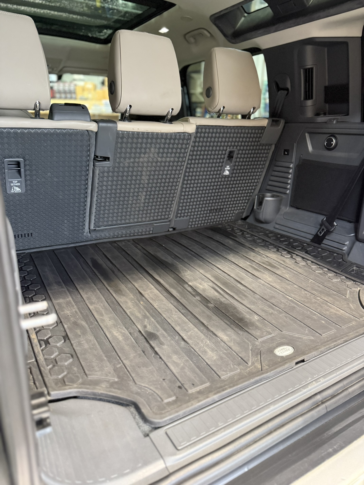 Trunk-floor-Defender-110-with-3rd-row-Seat-Delete-Completed - Car ...